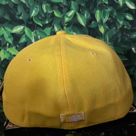 City Hunter Cap | Accessories | Yellow And White Ny Fitted Hat | Poshmark